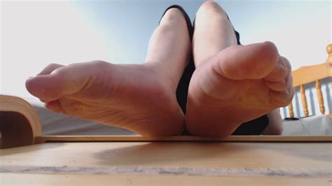 Free Sexy Feet Tease Porn Videos 3 Xhamster