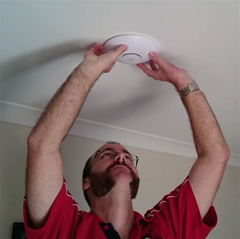 What Is The Difference Between Wireless Access Points Mesh Networks And Network Extenders