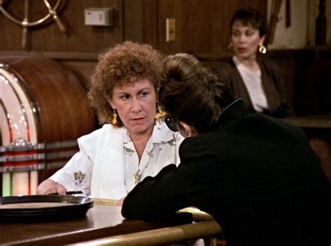 Cheers Carla Actor Rhea Perlman Thought Carla Insults Didnt Go Far Enough