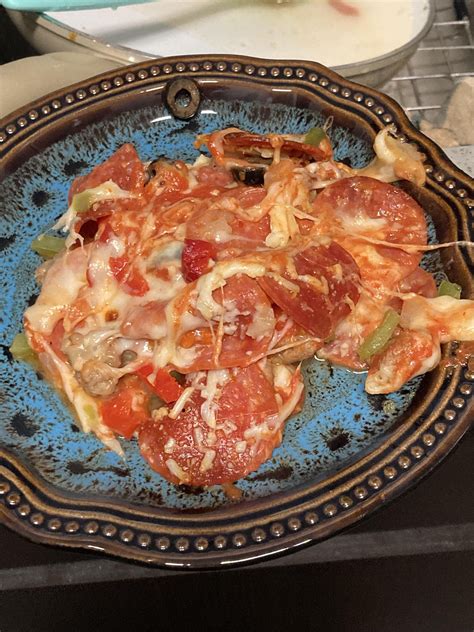 Pizza Flipped And Fell Vertically When I Tried Sliding It Close Enough To Put It On The Cutting