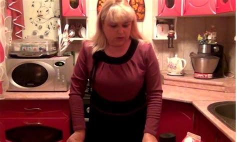 Свекруха завжди вимаrала з нас Rроші для молодшого сина але те що