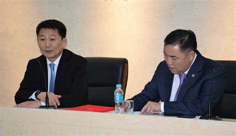 Энэ үеэр Гадаадын иргэн харьяатын газрын дарга Н Ууганбаяр хуулийн нэмэлт өөрчлөлтөөр төрийн