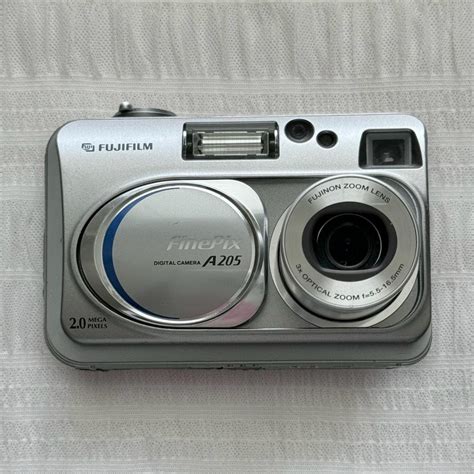Fujifilm Finepix A205 Digital Camera 💗 Tested By Depop
