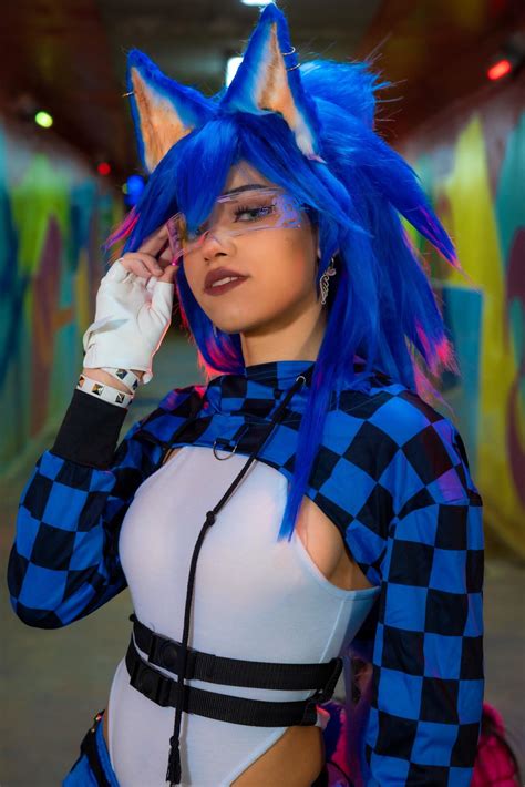 Sonic The Hedgehog In Tech Wear By Sweetenedpomelo Rcosplaygirls