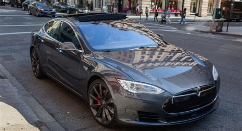 Here Are All The Differences Between The Tesla Model S And Model TSLA Business Insider Africa