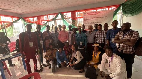 Online Geoscience Computing And Artificial Intelligence In Africa