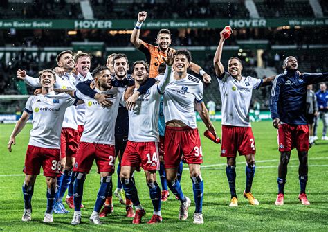 Party Bus Und Glücksgefühle So Feierte Der Hsv Seinen Derbysieg