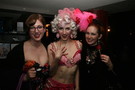 The Atomic Bombshells thrilled at their third annual Valentine's Day show on | Seattle Weekly