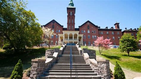 Descubre Las Mejores Escuelas De New York