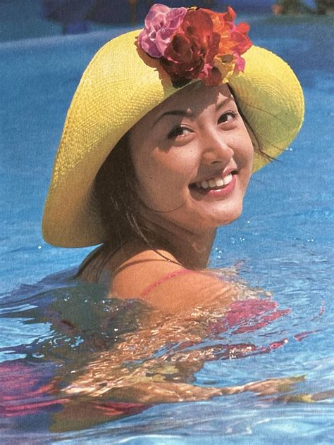 お宝 藤原紀香 ハイレグ水着グラビア 13p 切り抜き 中古 のヤフオク落札情報