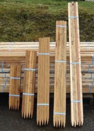 Treated Pine Stakes H4
