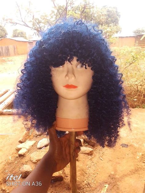 Vide Grenier Ngaounderé Maxi 5mil👗👚👖👠🥿👛👜 Crochet Curly Wig