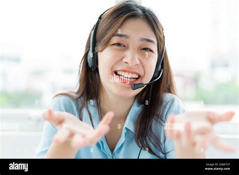 Portrait Of A Beautiful Female Operator Stock Photo Alamy