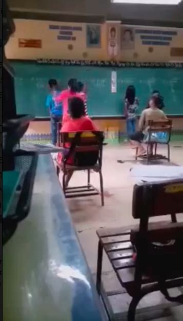 Pananakit ng isang guro sa dalawang estudyante, kuha sa video; Guro ...