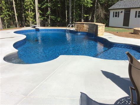 Hampton Lafayette Pool And Spa