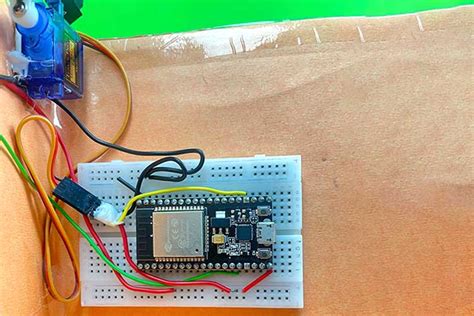 Iot Based Smart Garage Door Opener Using Esp32