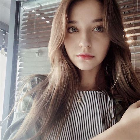 ロシア美人 Google 検索 Chicas guapas Mujeres Chicas
