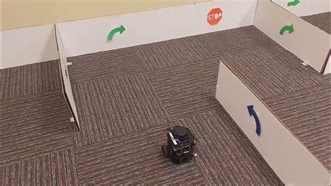 Turtlebot In A Directed Maze Youtube