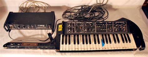 Matrixsynth Moog Liberation Keytar Synth