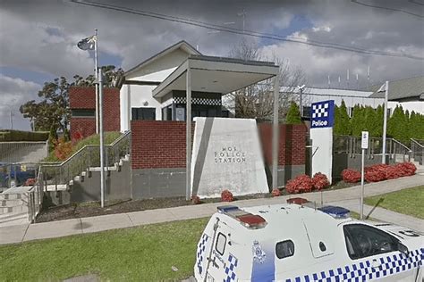 ម៉េចចឹង អ្នកណាមិន ភ័ យ កំពុងខួបកំណើតសុខៗ ស្រាប់តែប៉ូលិសមកដល់ហ្មង Khmerload Cambodia Latest