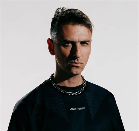 Nine Inch Noize Nine Inch Nails And Boys Noize Unite For A Dark