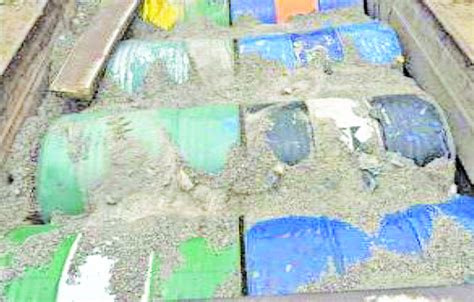 တရားမဝင် သစ်မျိုးစုံ၊ စက်သုံးဆီများ၊ လုပ်ငန်းသုံးပစ္စည်းများ၊ လူသုံးကုန်ပစ္စည်းများ၊ စားသောက်ကုန