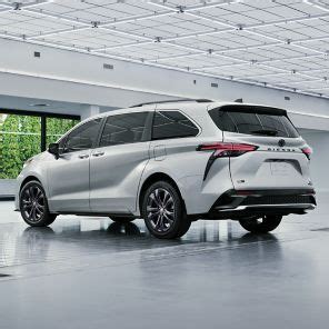 2023 Toyota Sienna Photo Gallery Toyota Sienna Toyota