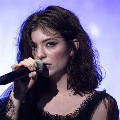 Poll Reveals The Worlds Sexiest Accent Dating News