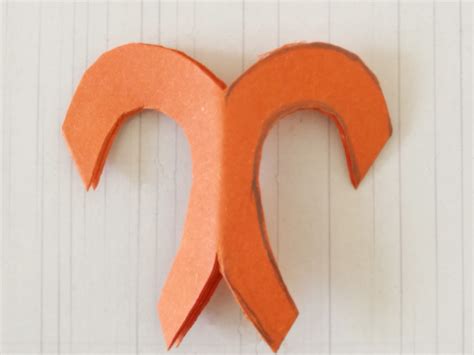 【剪纸教程】简单好看的心连心剪纸 360新知