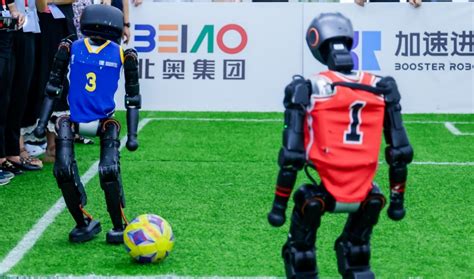 北京前沿国际人工智能研究院走入加速进化， 共探机器人未来生态｜ai月光社第2期 具身研习社