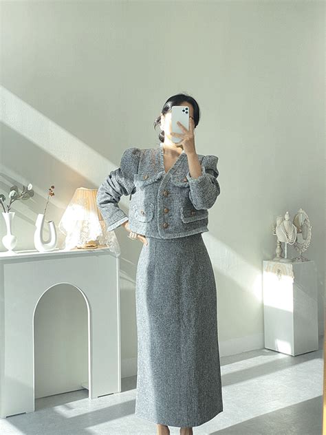 Set 에이지 프린지 자켓and스커트 투피스 세트 2colors 브이넥자켓 롱스커트 가을겨울원피스 수술 트위드투피스 셋업 에이블리