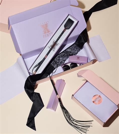 Rihanna Just Released Super Cute Bdsm Handcuffs And Whips