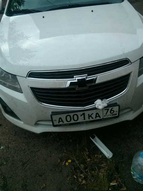 Черный шильдик Chevrolet — Chevrolet Cruze Hatchback, 1,8 л, 2015 года ...