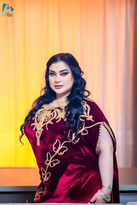 شاهد بالفيديو بفواصل من الرقص المثير لالا يا ود لا المطربة الحسناء