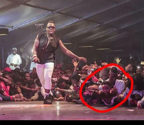 Couple Caught Having Sex At Mr 2kay Elevated Concert See Photos Romance Nigeria