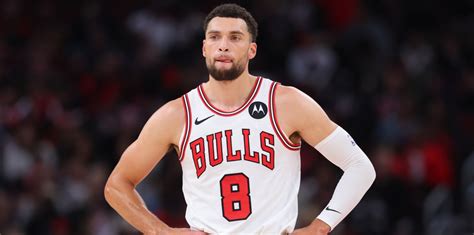 Zach Lavine Leaves Matchup With Boston Due To Foot Injury