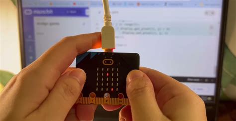 Create A Dodge Game On Microbit By Using Python The Coding Fun