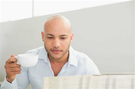 What Are The Signs Of Going Bald Hair Loss Symptoms Treatments Advanced Hair Clinic