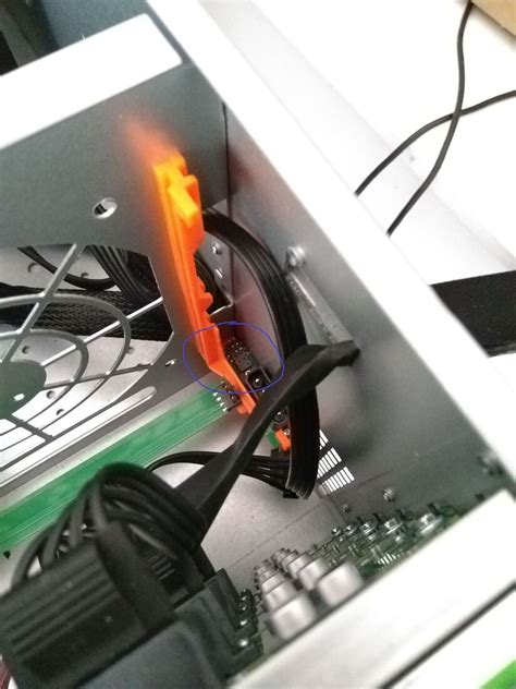 Could You Help Me Identify This 3way Pwm Fan Connector Cases Chassis Level1techs Forums