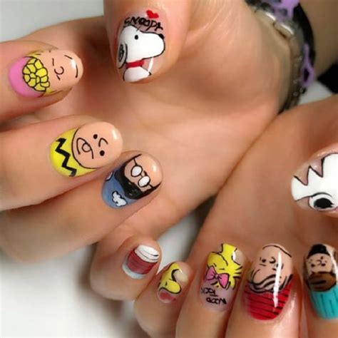 ناخن مصنوعی بچه گانه؛ روش صحیح استفاده و معرفی بهترین مدل ها ستاره