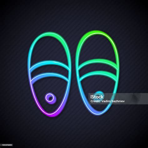 검은 색 배경에 고립 된 빛나는 네온 라인 슬리퍼 아이콘 플립 플롭 기호 벡터 고무에 대한 스톡 벡터 아트 및 기타 이미지 고무 공휴일 단일 객체 Istock