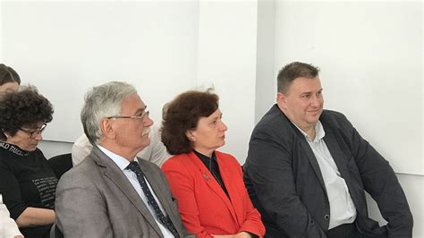 Емил Радев и Таня Петрова участваха в дискусия за иновативната учебна среда Новини бг