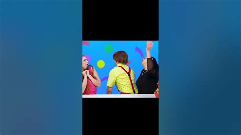 소녀들이 도둑을 구했다 Youtube