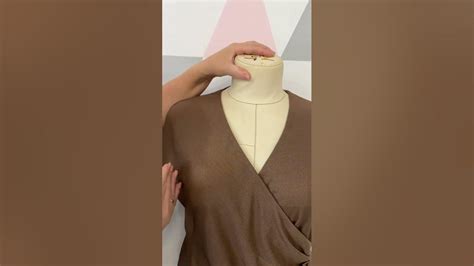 Элегантное платье с интересной драпировкой Как сшить нарядное платье Youtube