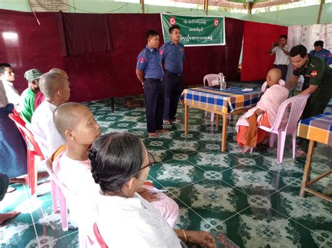 ဆိပ်ကြီးခနောင်တိုမြို့နယ်၌ တပ်မတော်နယ်လှည့် ဆေးကုသရေးအဖွဲ့မ