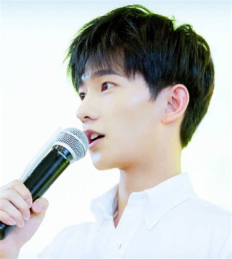 杨洋 杨洋从你的全世界路过 茅十八 在 高清图片，堆糖，美图壁纸兴趣社区