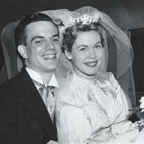 Elizabeth Montgomery Getting Married To Frederic Cammann On March 27 1954 Golden Age Of