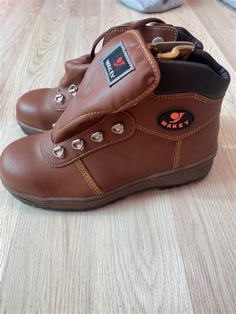 안전화 새상품 박스없음 265사이즈 당근 중고거래