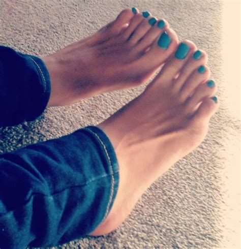 Female Toes Arches Tumbex