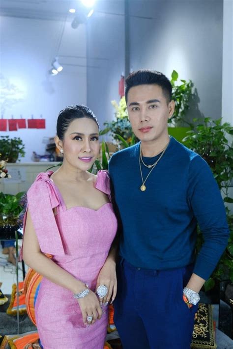 បងប្អូនស្អាតមិនចាញ់គ្នា ប្អូនប្រុស វ៉ាង ស្រីណូ សង្ហាដូចតារាម៉ូដែល Khmerload Cambodia Latest News